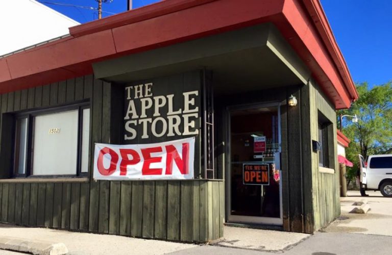 Market In Wisconsin Gets Confused For iPhone Dealer - Growing Produce