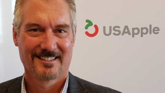 Gavel Passes to New USApple Board Chairman - Growing Produce