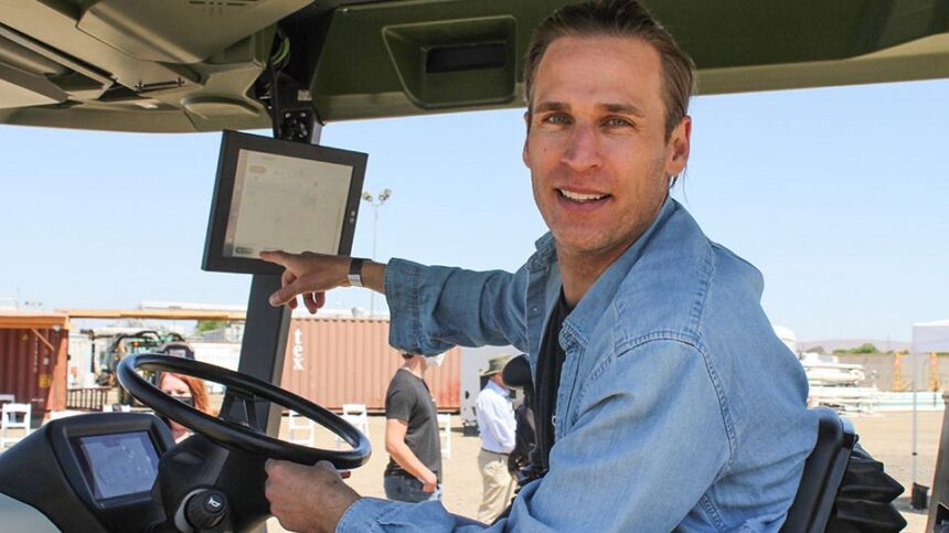 First Fully Electric ‘Smart’ Tractor Makes Debut - Growing Produce