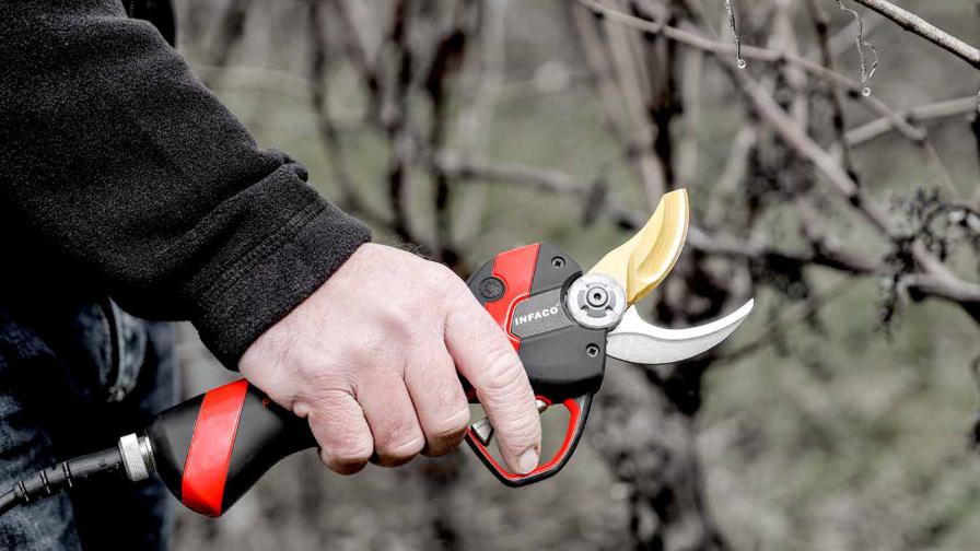 Hand Tools To Help Fruit Growers Save Time and Money - Growing Produce